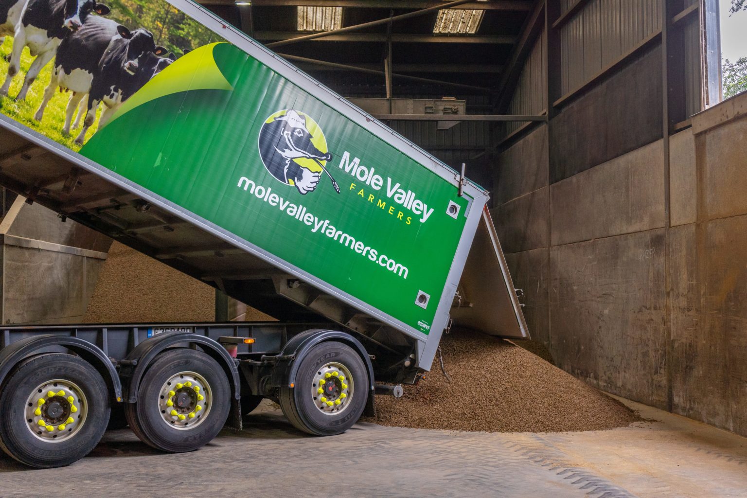 Agricultural Photography - Mole Valley Farmers - Panoptic Motion