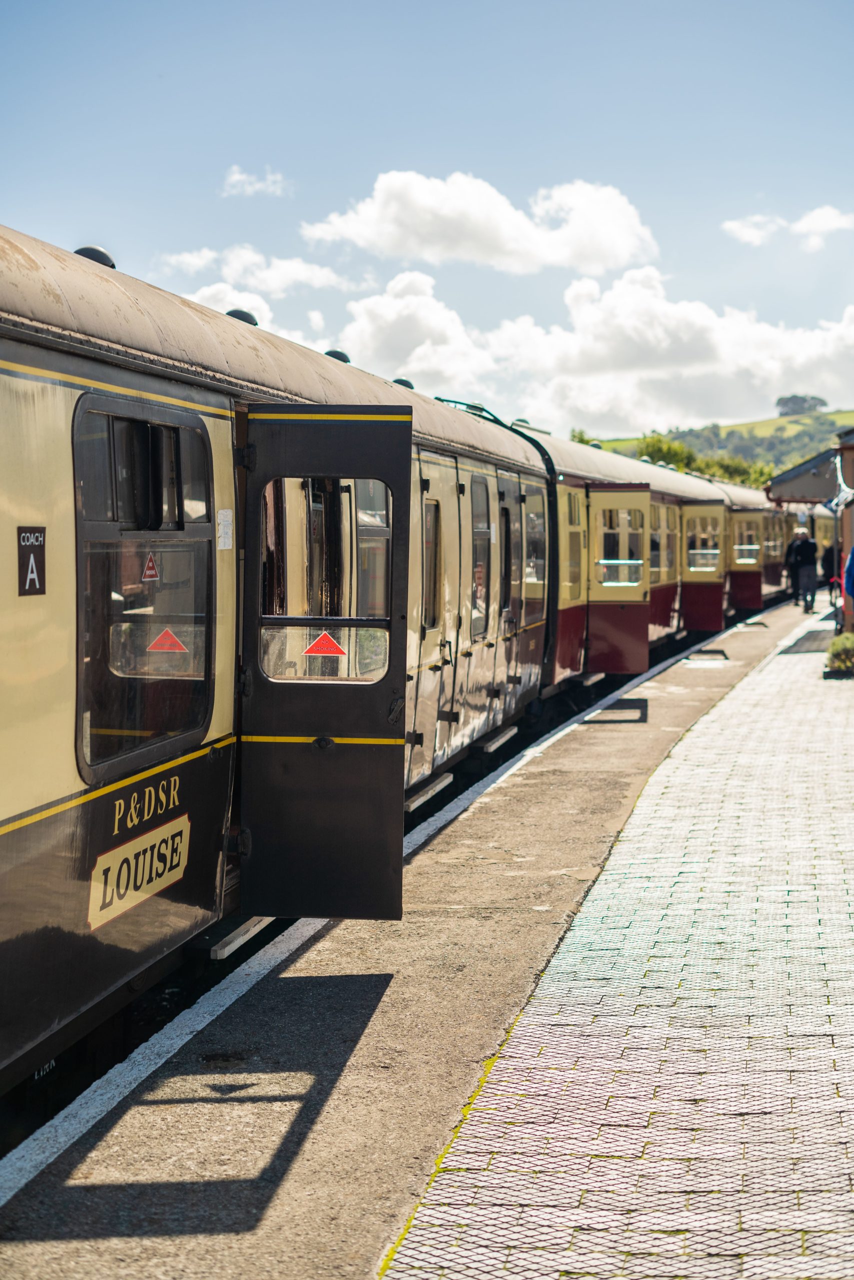 'Faces of Devon' - Devon Tourism Photography - Panoptic Motion