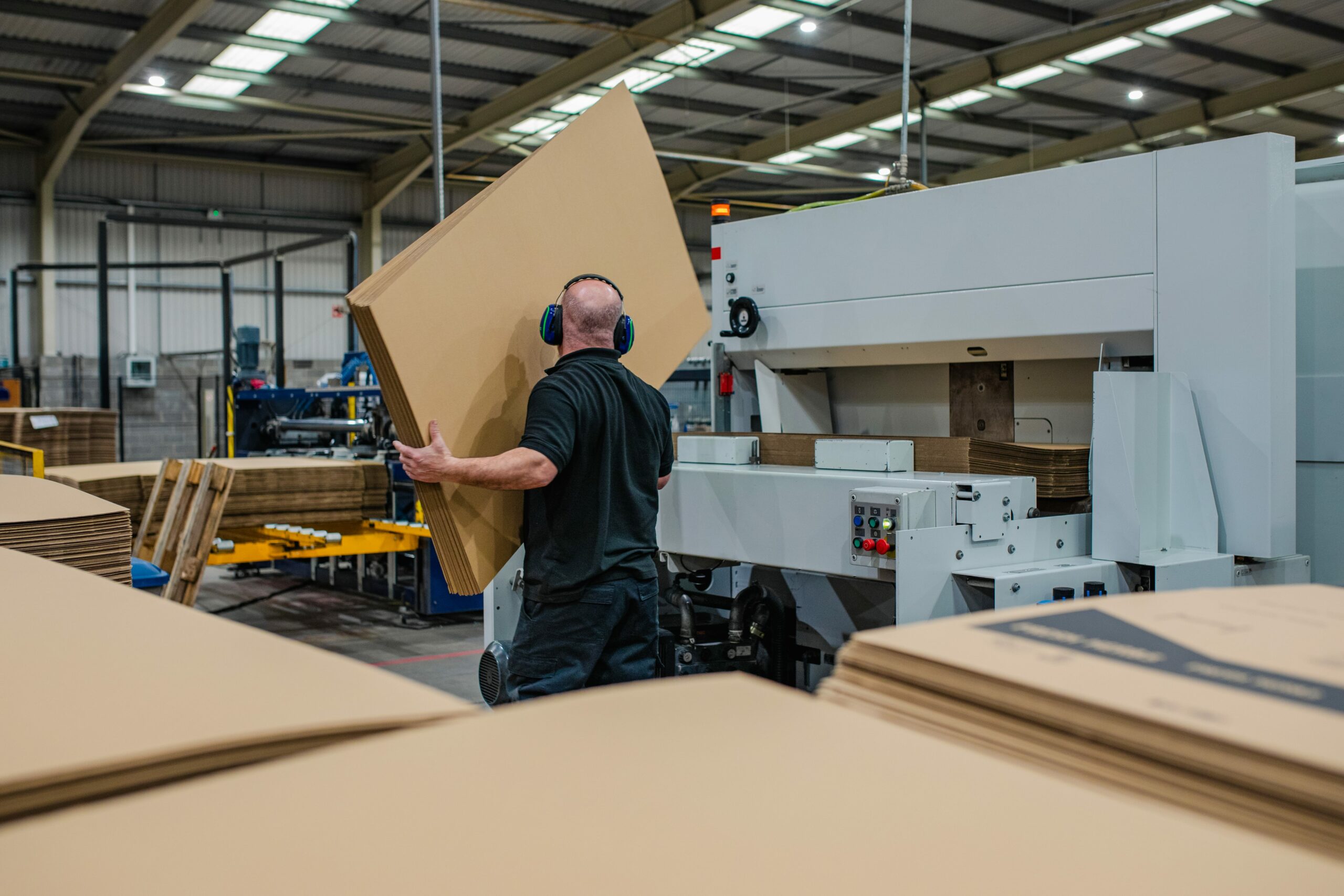 Manufacturing photography - Atlas Packaging x SWM - Panoptic Motion